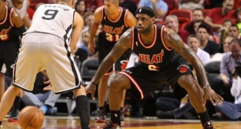 What Is a Carry in Basketball? An Explanation - true-to-you